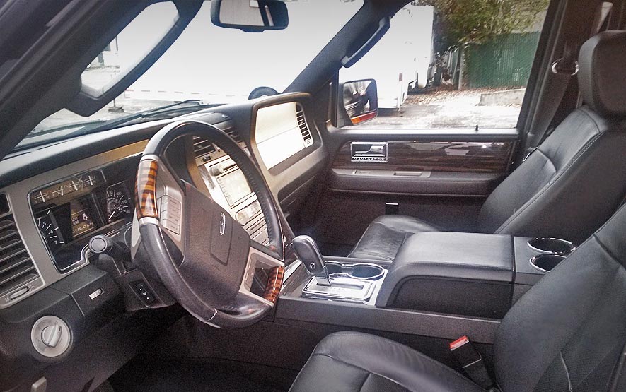 Mt Hood Party Bus Tour and Limousine Services